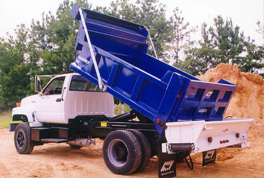 Hydraulic Under Tailgate Cross Conveyor Spreader AC-1820 - Warren, LLC ...